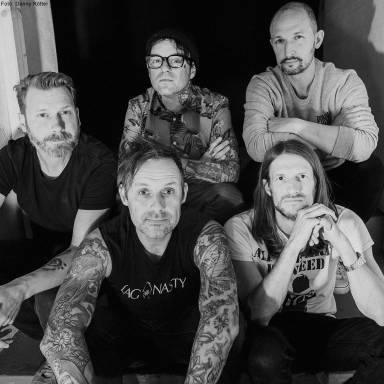 DONOTS im Interview: Let's talk about… Metal! | Empfehlung, Interviews ...