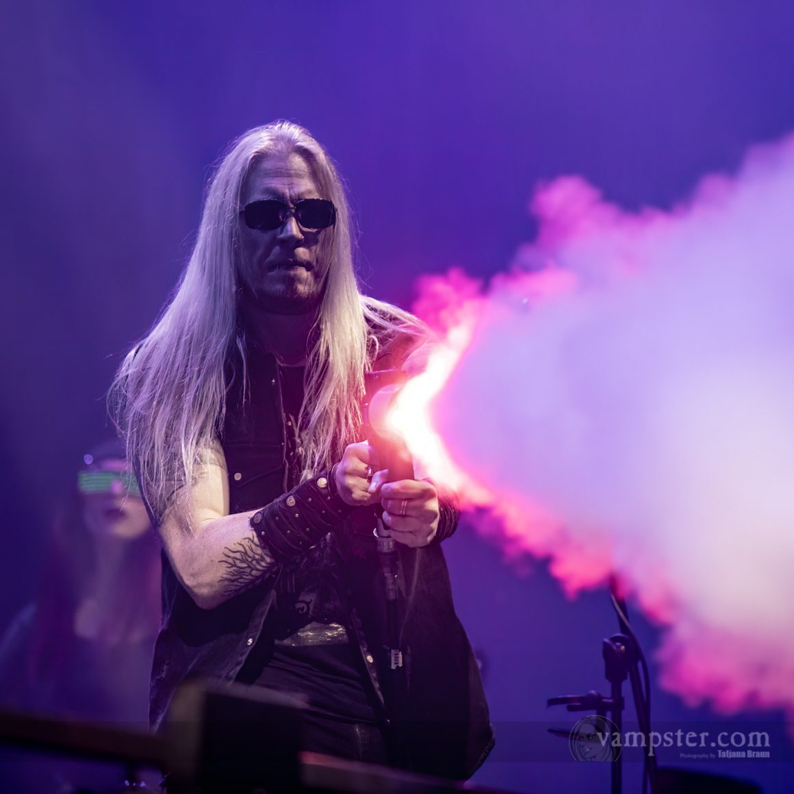 MARC HUDSON: Lyric-Video "Dracula X!" vom Solo-Album "Starbound Stories ...