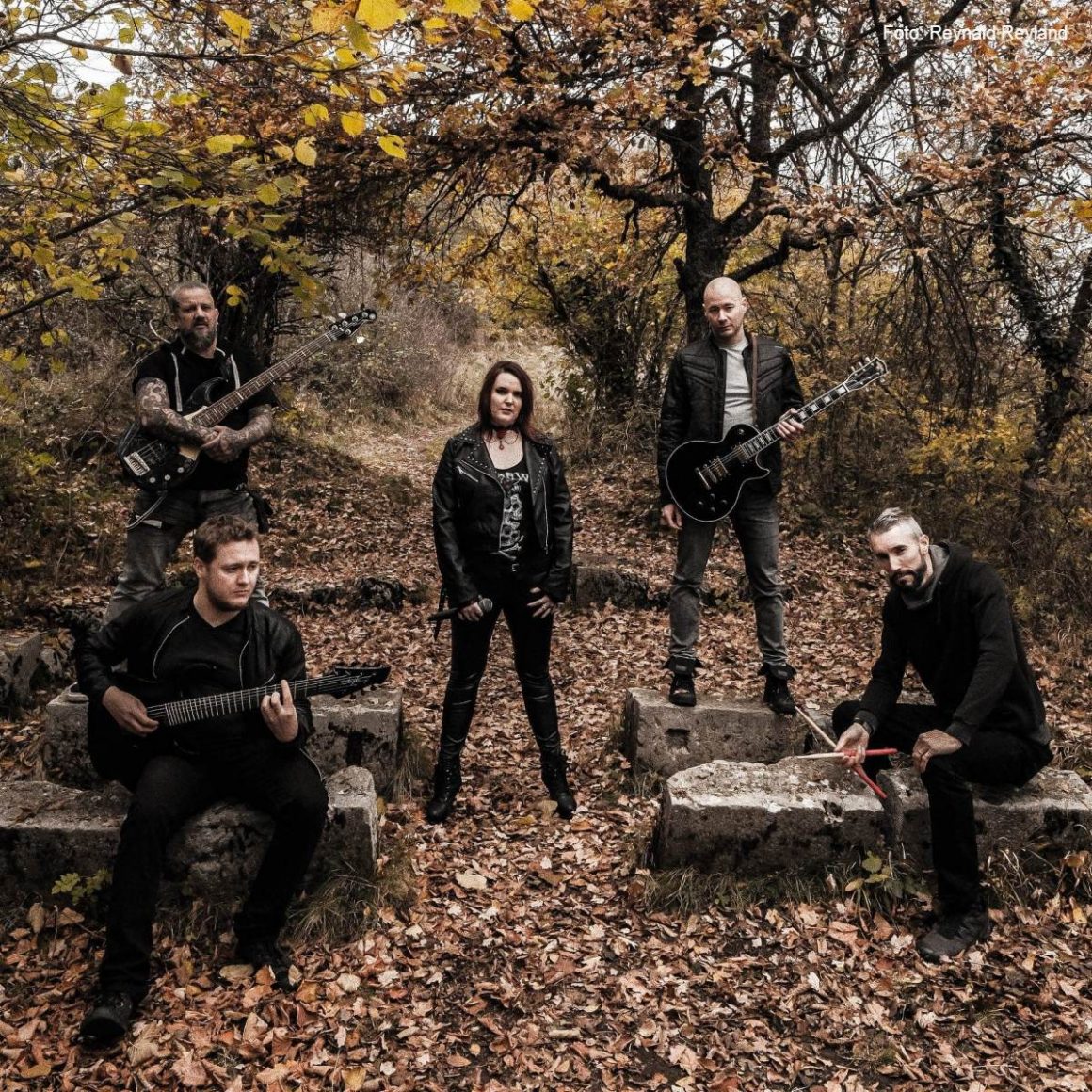 LACRIMA: debütieren mit neuer Melodic Metal EP "Lacrima" | News ...