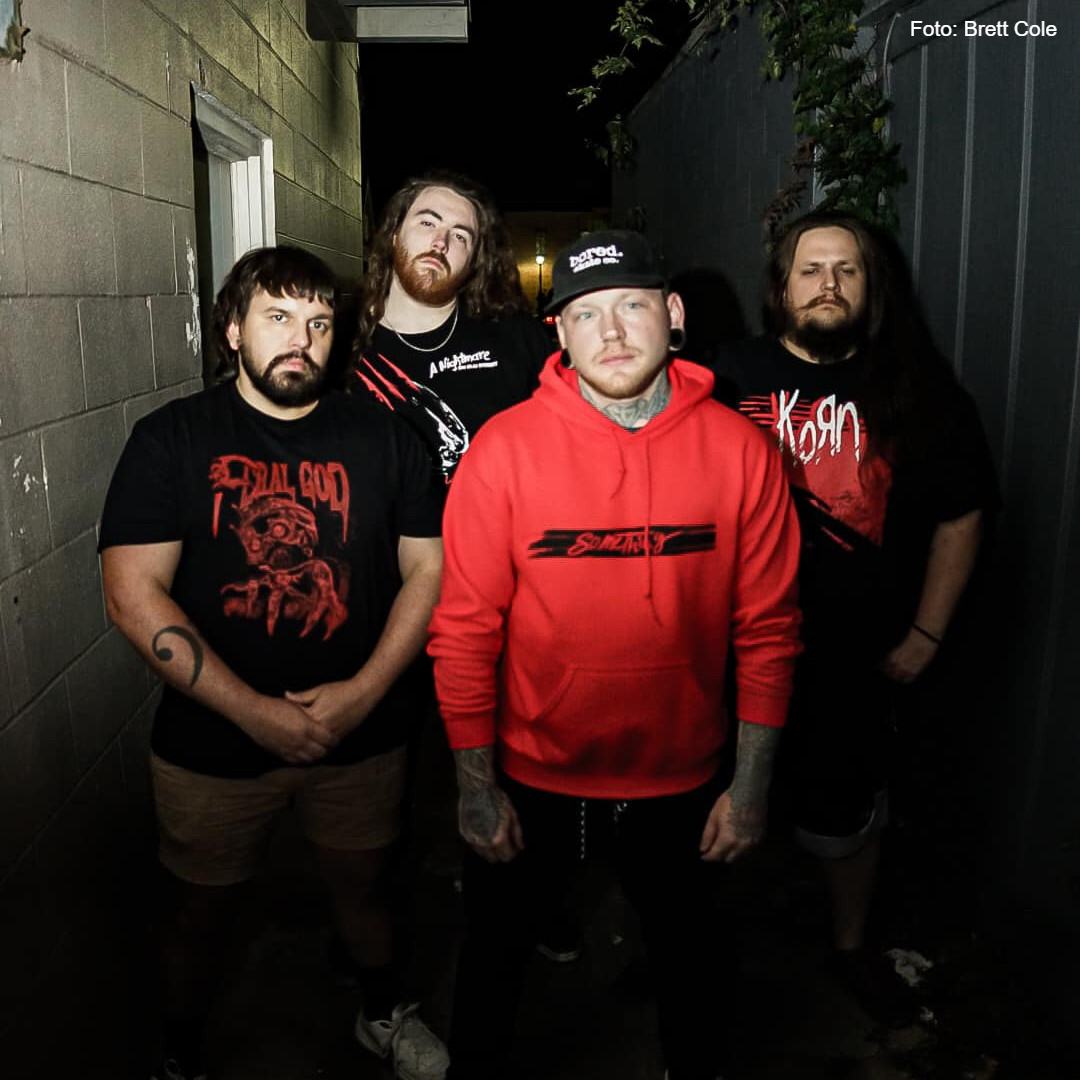 THE DELIRIUM EFFECT: Video-Clip von neuer Metalcore / Hardcore EP "Crash Out" | News | vampster ...