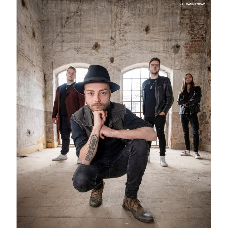 DAMN!ESCAPE covern „Born To Be Wild" | News | vampster - Dein Metal Webzine