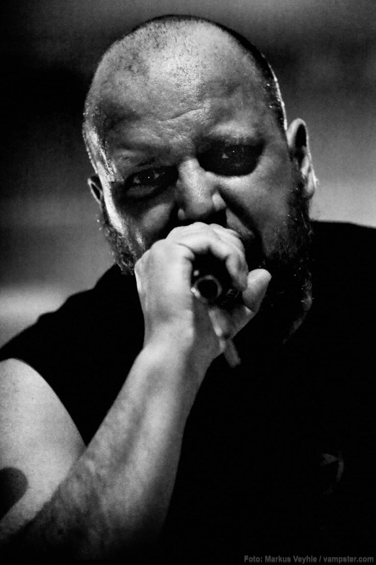 THE CROWN: 7 Tage im Studio reichen uns - wir wissen, was wir tun ...